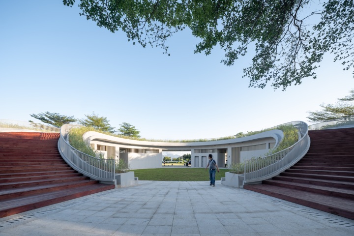 Design of Public Toilet in Shenzhen Bay Haifeng Sports Square by CCDI GROUP 21 STUDIO – mooool