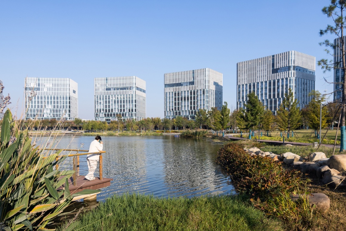 Landscape Design of Tianning Innovation Port, Changzhou by Gonggui ...