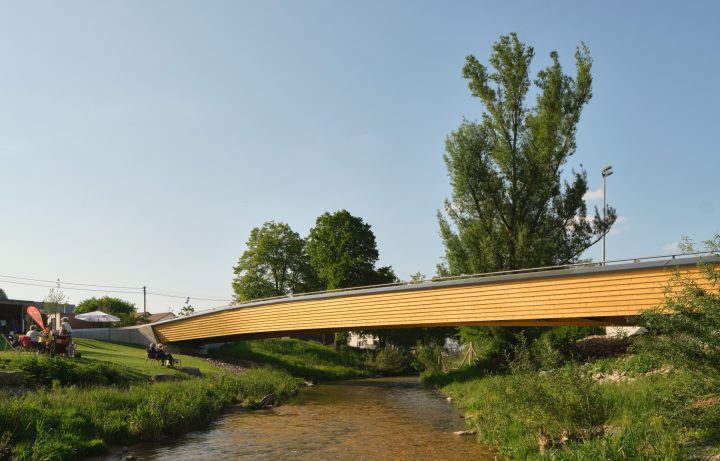 Moxon Architects and engineers IB-Miebach complete sustainable timber ...