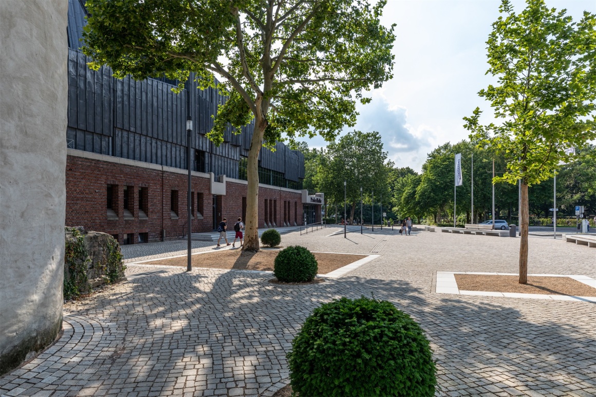 Redesign Middle Pader Springs Area, Paderborn by WES ...