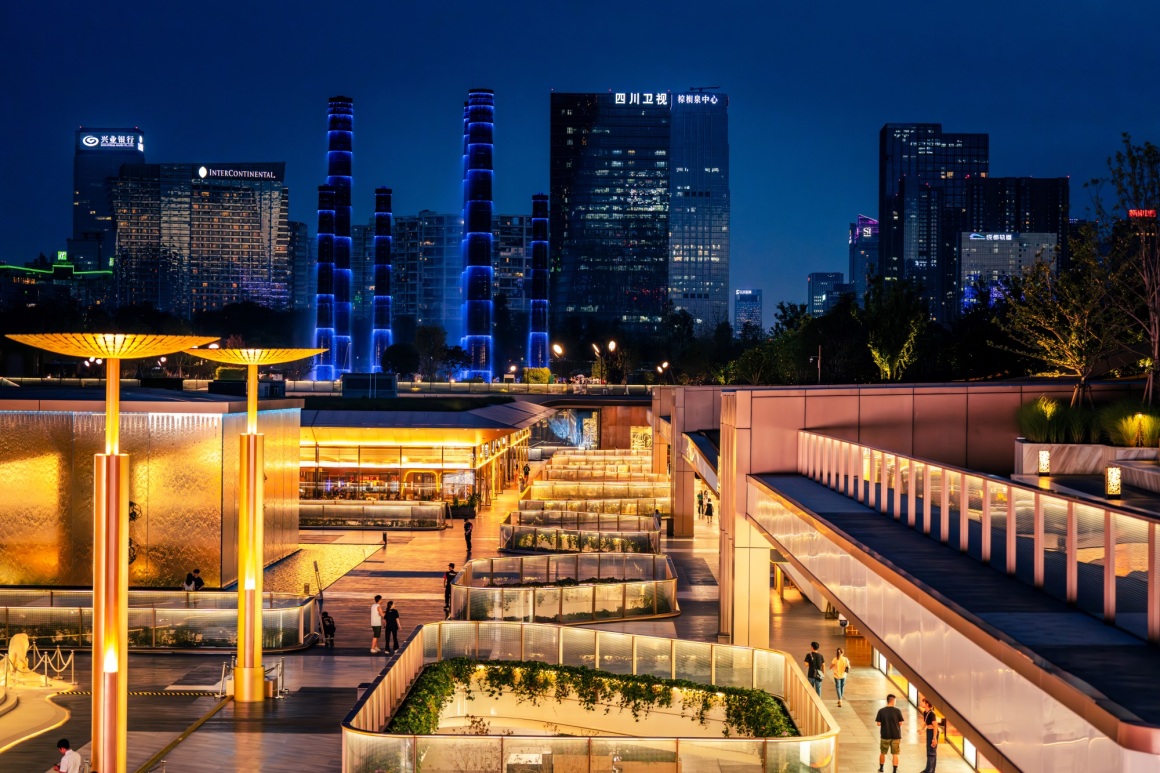 成都SKP：一场全方位的空间战役 / 黑白之间设计 – mooool木藕设计网