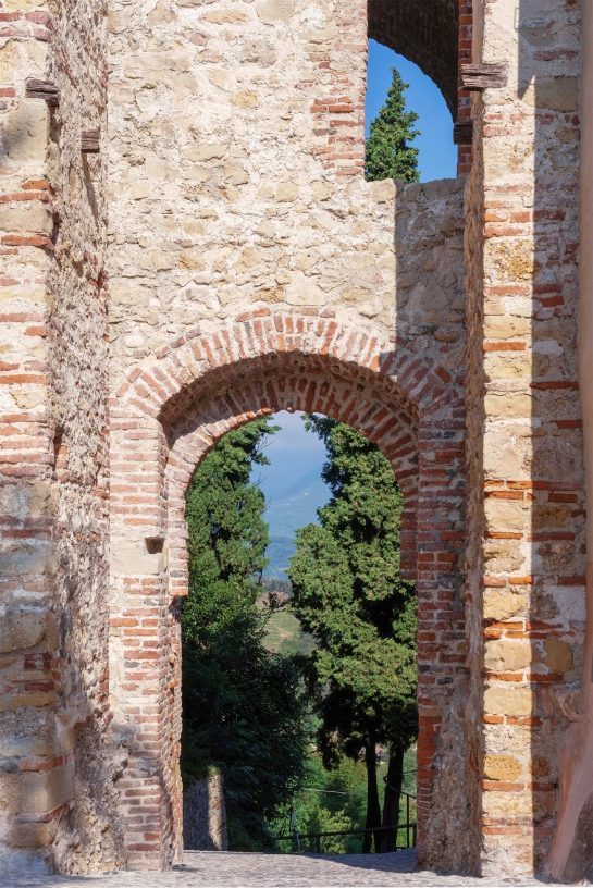 意大利科尔马利翁城门修复 / Studio Bressan – mooool木藕设计网