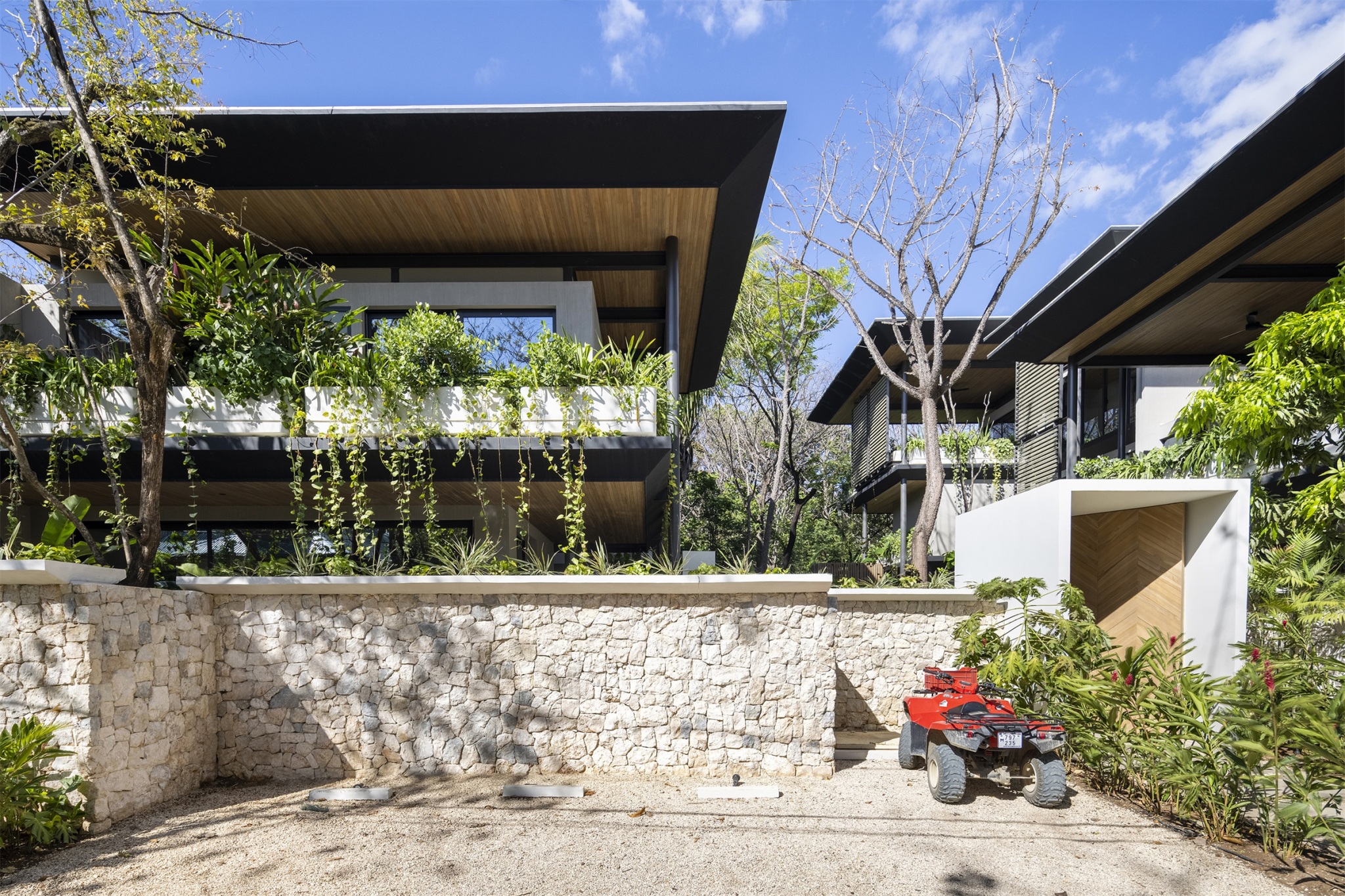 诺萨拉冲浪度假屋 & 短长期租赁公寓 / Studio Saxe – mooool木藕设计网