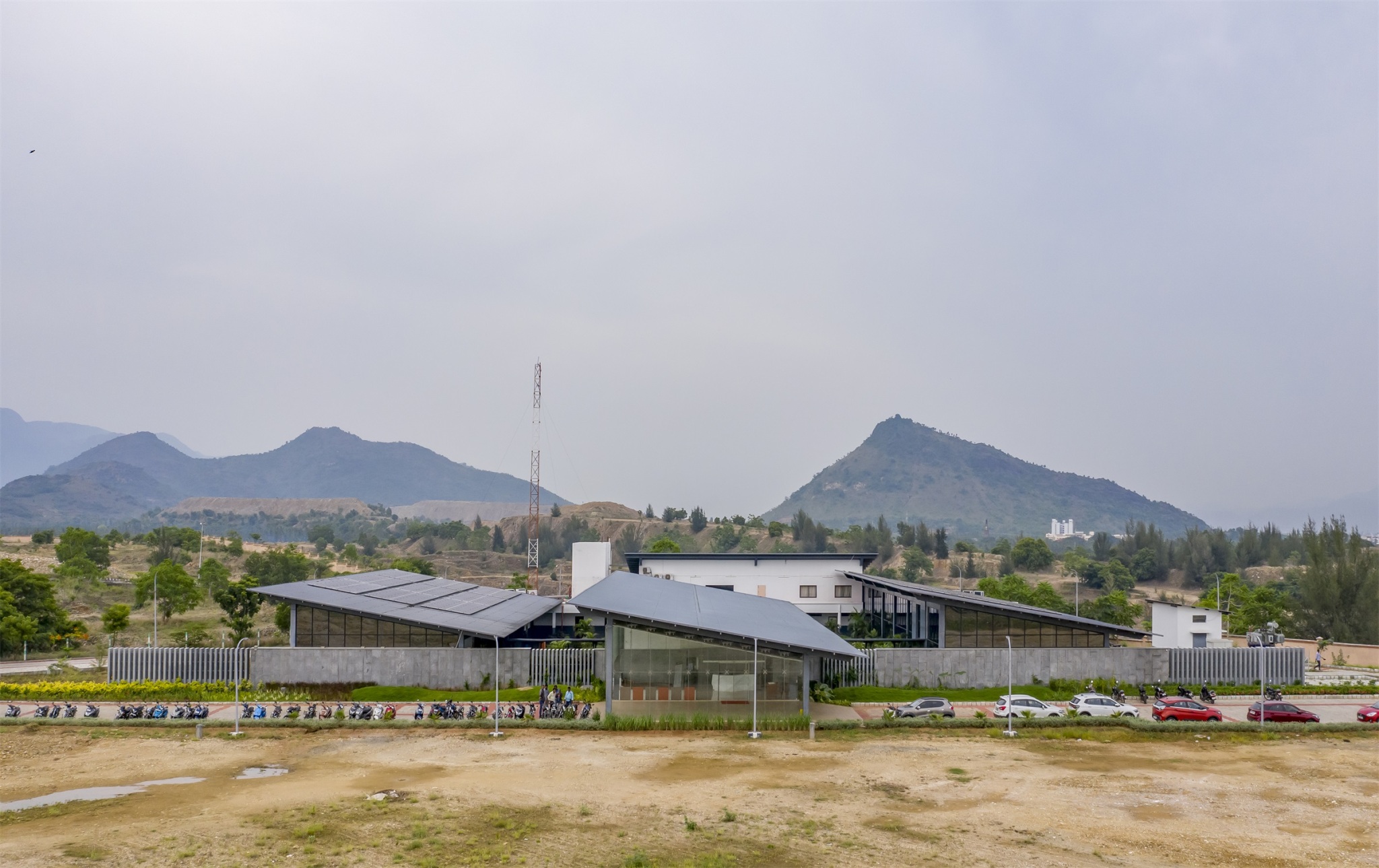 印度 VEE 科技公司办公楼环境设计 / IMK Architects – mooool木藕设计网