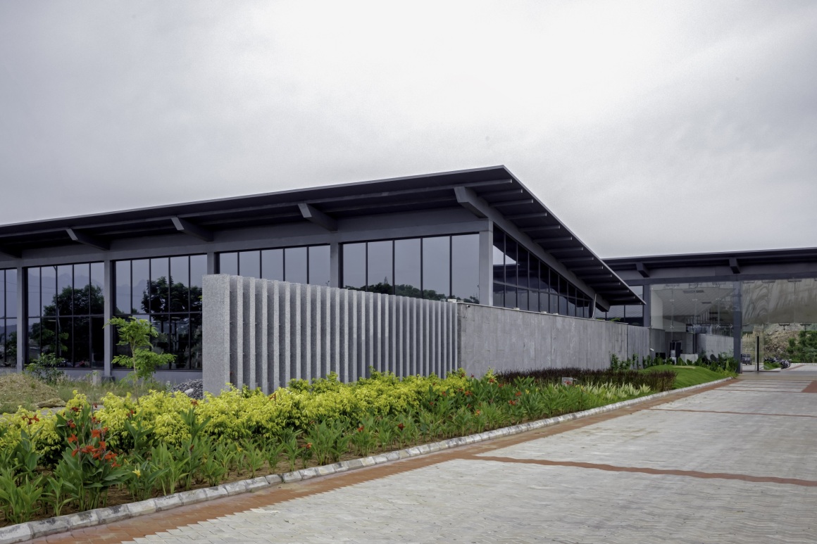 印度 VEE 科技公司办公楼环境设计 / IMK Architects – mooool木藕设计网