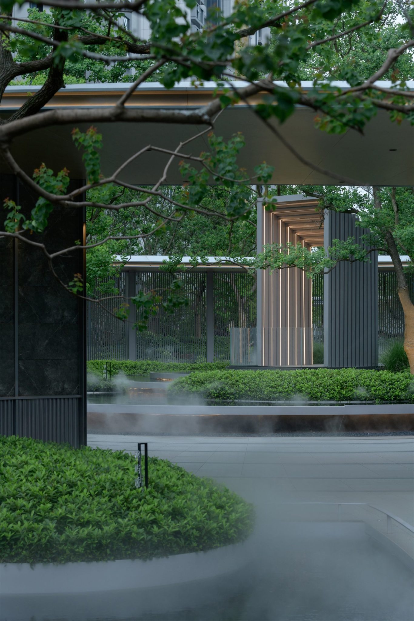 Zhonghai · Guanjiangyue by PDS – mooool