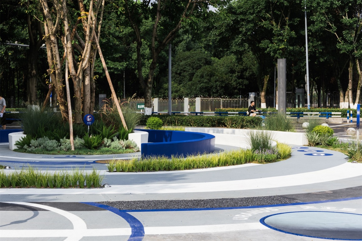 城市景观｜盛放科学梦想的街角，高新量子口袋公园 / 十作设计 – mooool木藕设计网