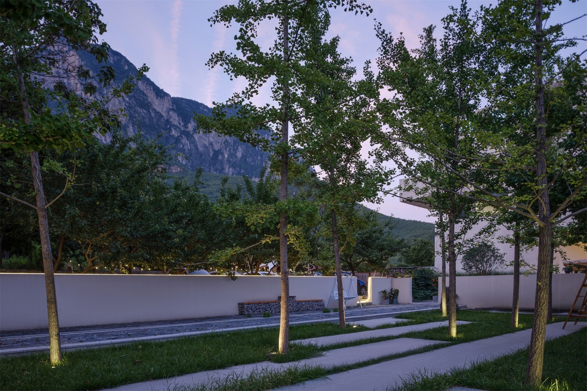 与大山的对话，云台山·云岚逅院 / 阡上景观 – mooool木藕设计网