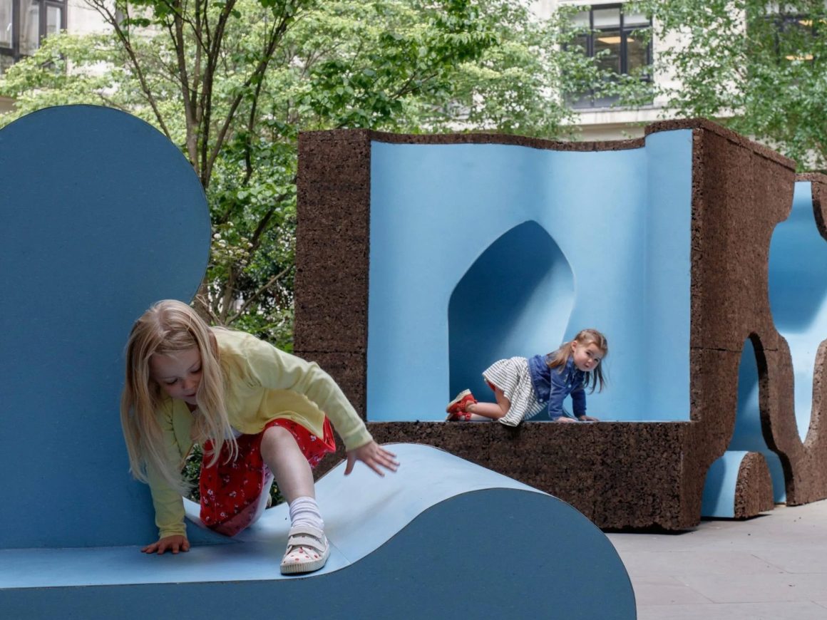 McCloy + Muchemwa – mooool