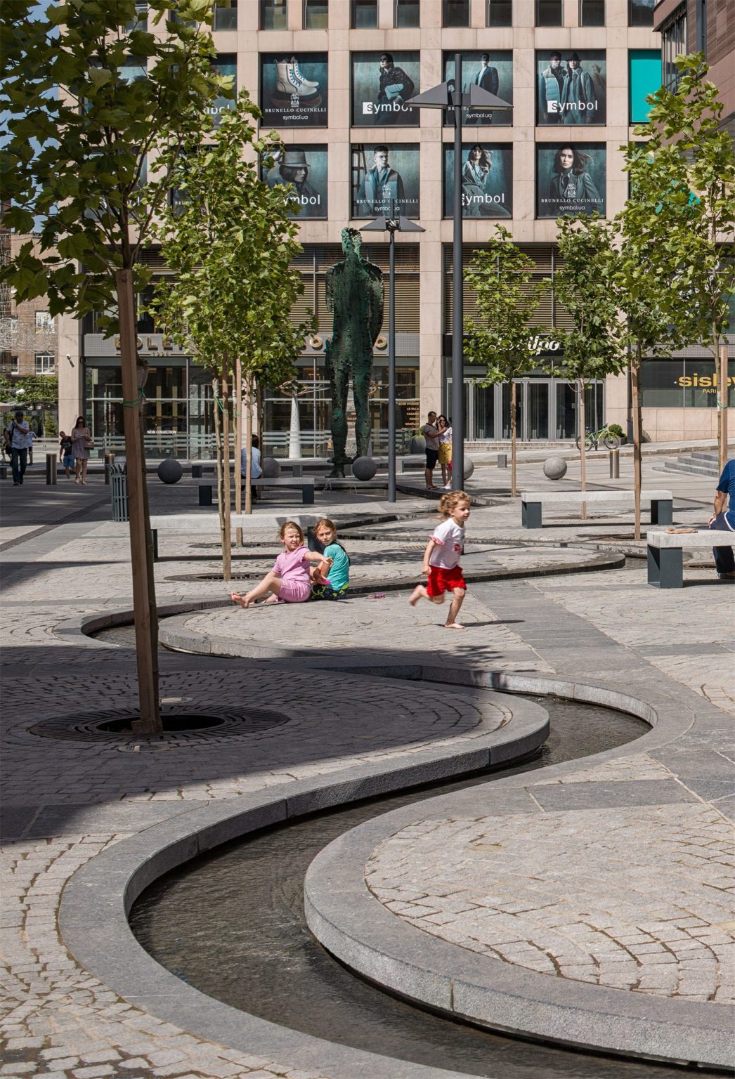 乌克兰城市步行街景观设计 / FILIMONOV & KASHIRINA architects – mooool木藕设计网