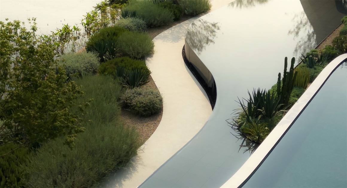 Luxelakes-C19 Hong Hu Lakeshore by JTL Gatlin – mooool