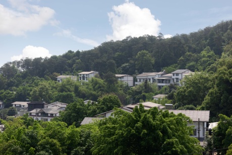 Micro-renewal for Nanshan Cattle-herding Village, Chongqing by 10Design ...