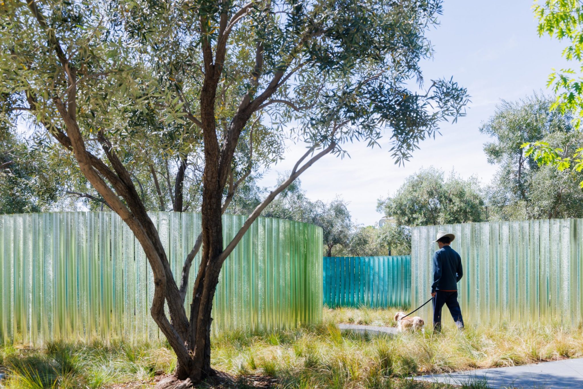 聚沙成“影”，苹果总部园区公共永久性雕塑装置 / Zeller & Moye + Katie Paterson – mooool木藕设计网