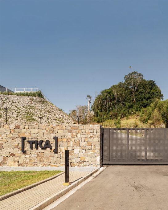 TKA Esplanade by naE – mooool