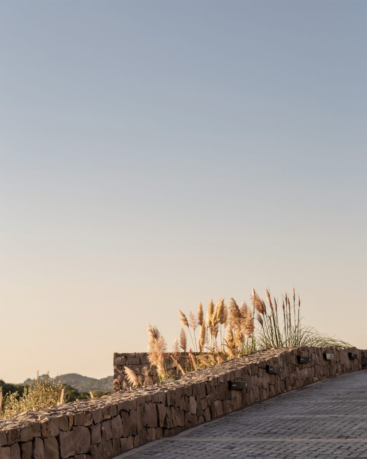 TKA Esplanade by naE – mooool