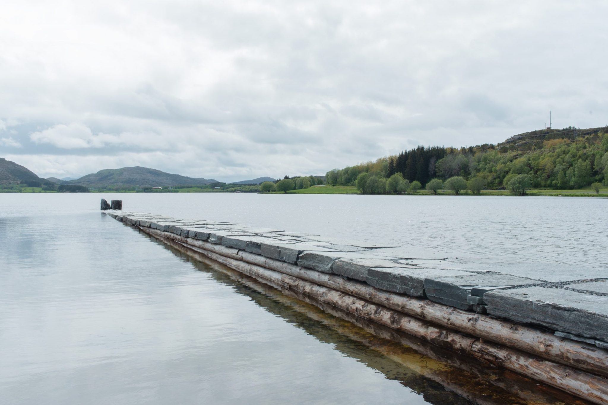 水的赞叹，一道平静的风景线 / Rever & Drage – mooool木藕设计网