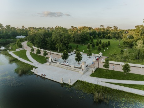 Memorial Park Land Bridge & Prairie by Nelson Byrd WoltzLandscape ...