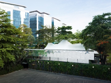 以光影作画 · 印尼「抱树」酒吧 Stalk Tree-hugger / RAD+ar – mooool木藕设计网