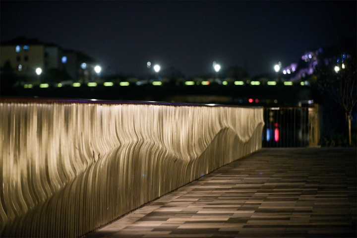 Kunshan Riverside Park by Beijing BLDJ Landscape Architecture Institute ...
