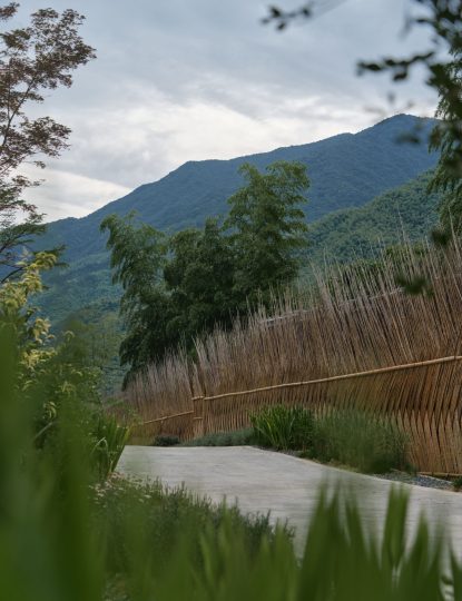 SHANAN·DEEP STREAM by Fununit Design – mooool