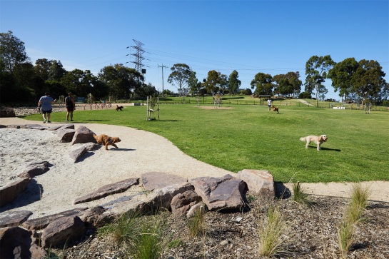 墨尔本中央商务区 · 狗狗公园 / Hansen Partnership – mooool木藕设计网