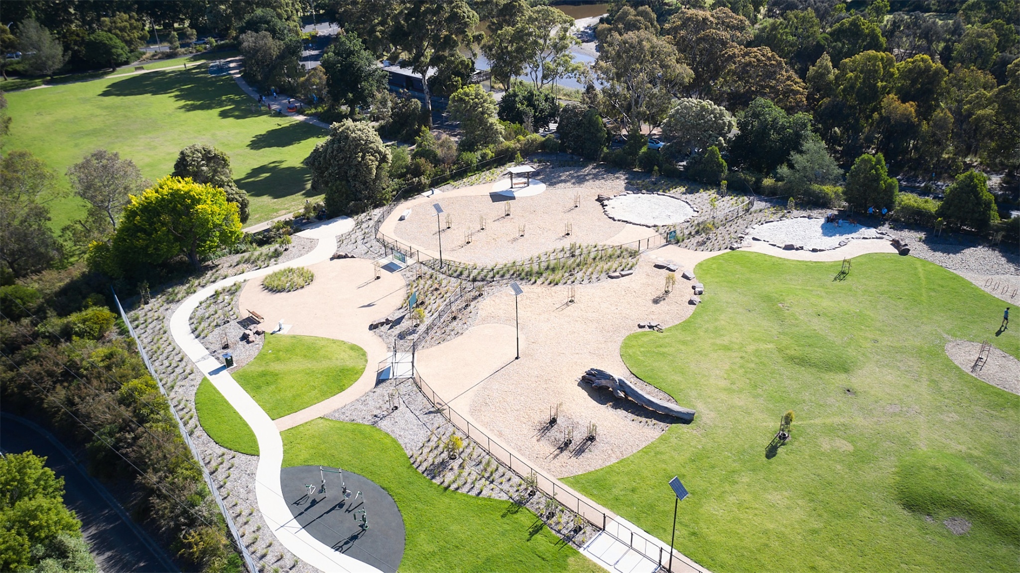 墨尔本中央商务区 · 狗狗公园 / Hansen Partnership – mooool木藕设计网