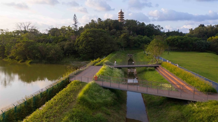 Xili Lake Greenway (Phase I) Demonstration Section,Nanshan District ...