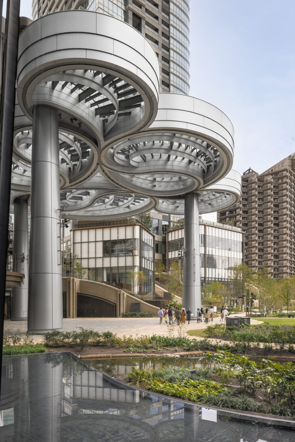 Azabudai Hills by Heatherwick Studio – mooool