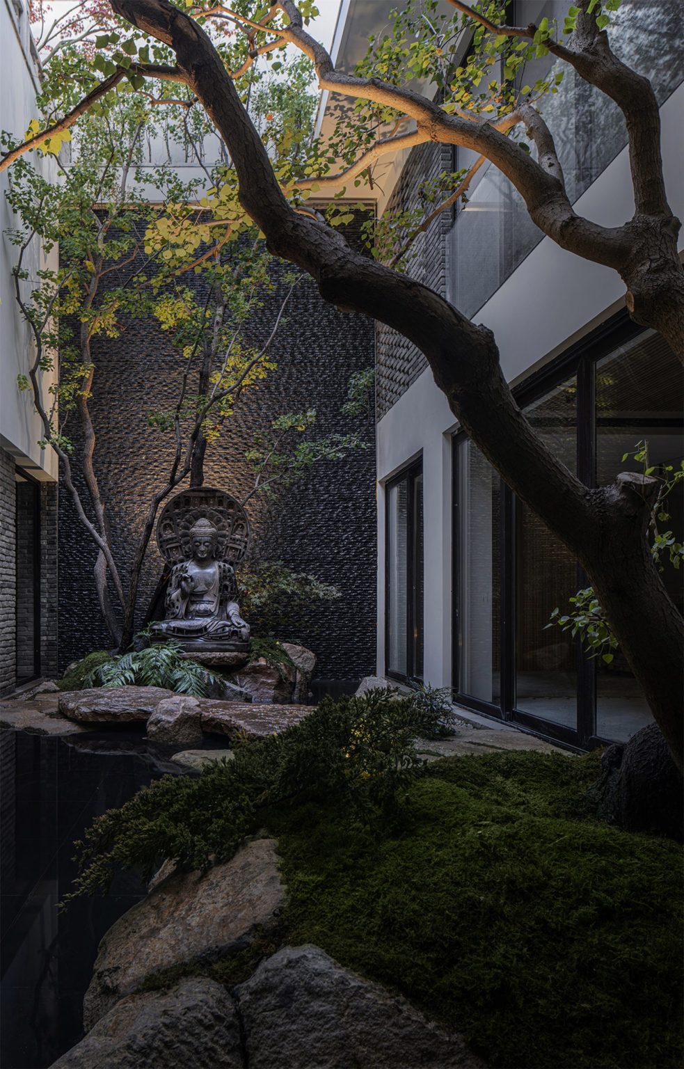 Shanghai TAOHUAYUAN (Phase II) Courtyard Design by MEKE Landscape – mooool