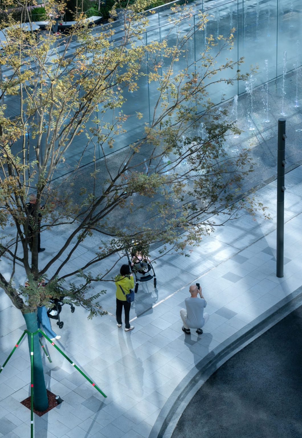 中新脉动：杭州黄龙国际中心四期 / PLAND博度景观设计 – mooool木藕设计网