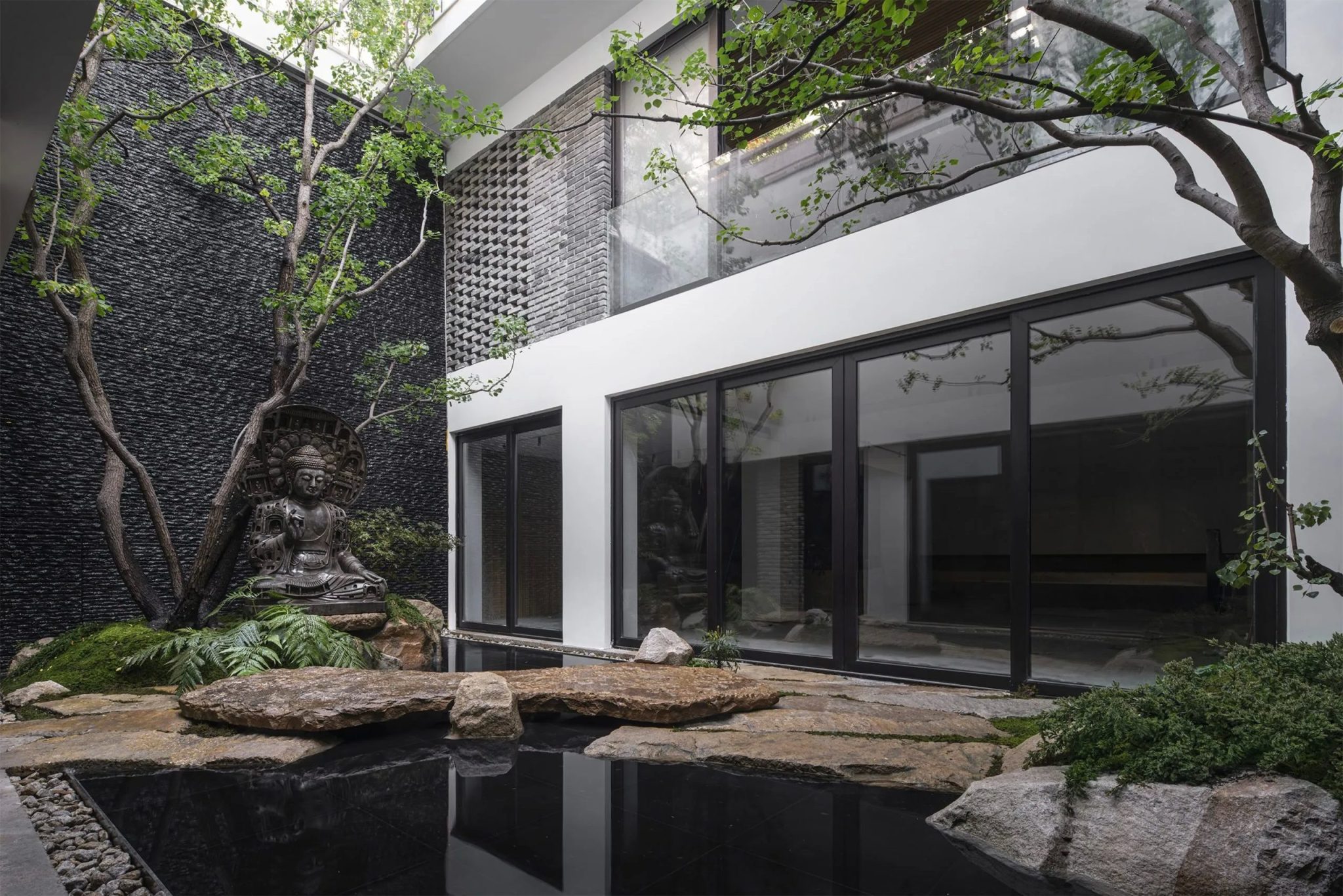 Shanghai TAOHUAYUAN (Phase II) Courtyard Design by MEKE Landscape – mooool
