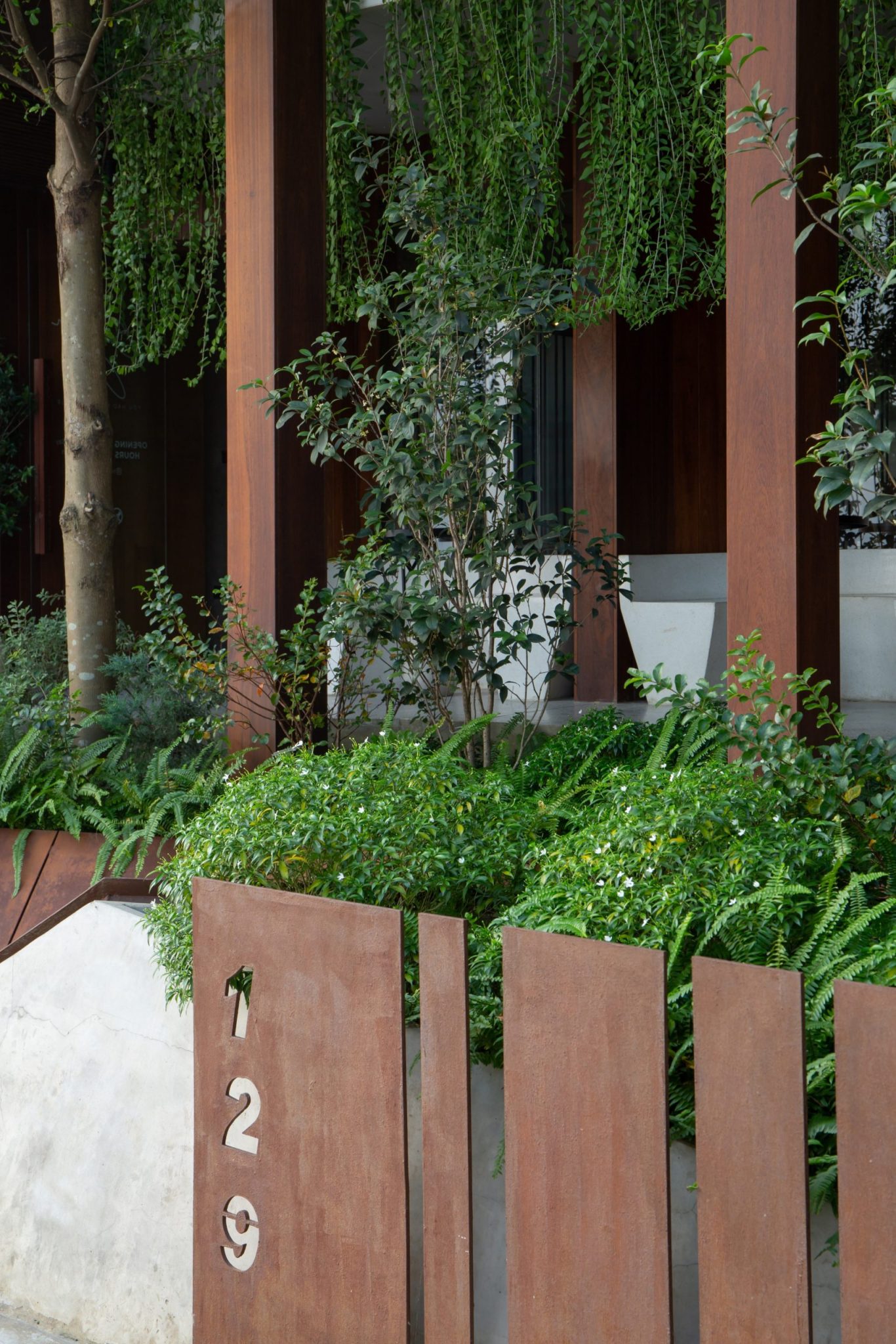 Bonjour Cafe by Comma Studio – mooool