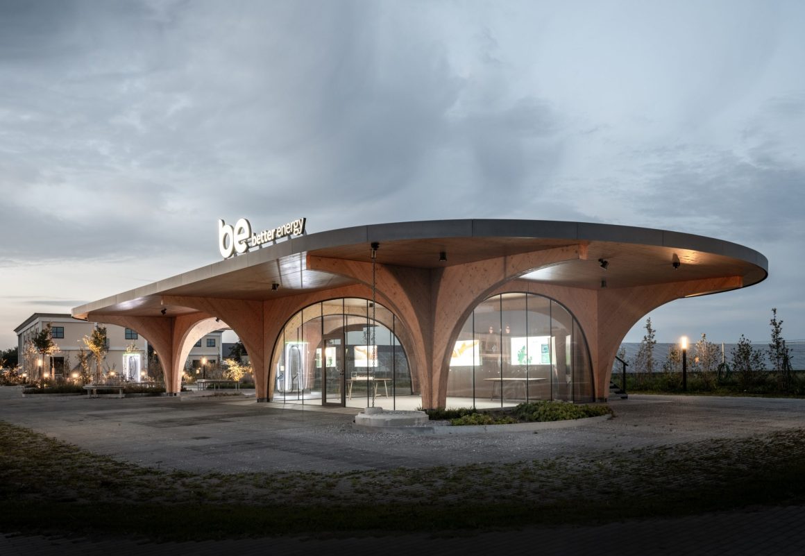 丹麦新能源汽车充电公园 / EFFEKT – mooool木藕设计网