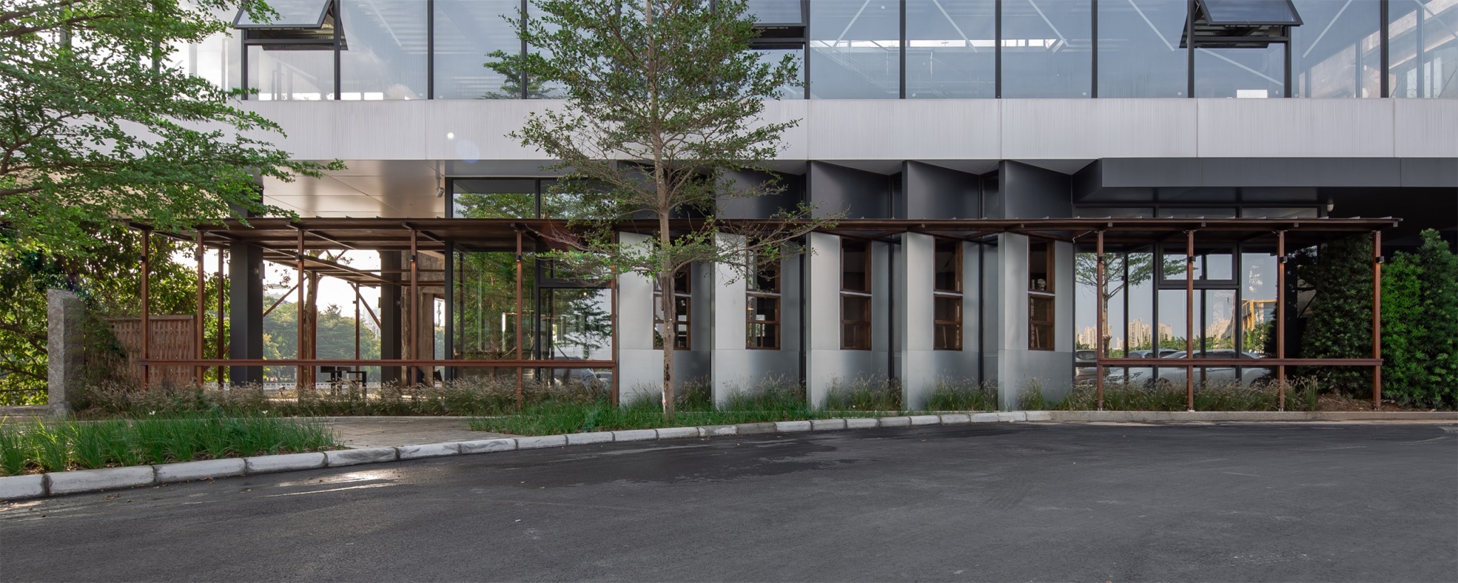 Wooden pavilion by the river- FEI PATISSERIE（ Lunjiao,Shunde ）by NEME ...