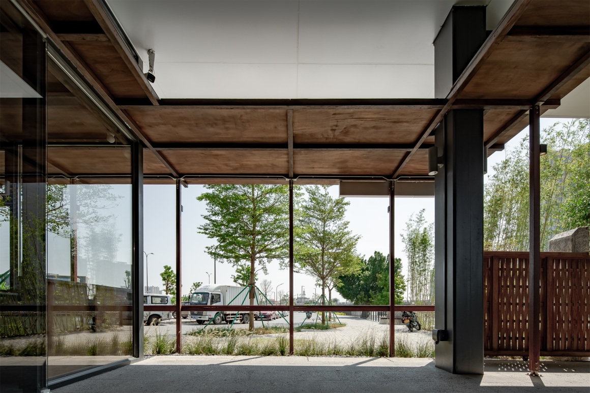 Wooden pavilion by the river- FEI PATISSERIE（ Lunjiao,Shunde ）by NEME ...