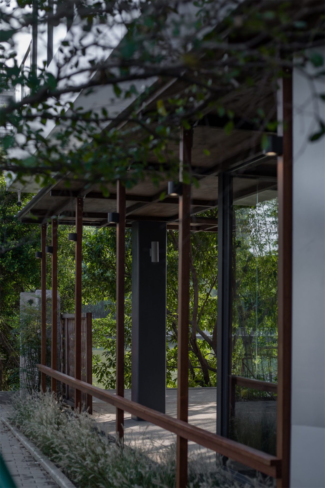 Wooden pavilion by the river- FEI PATISSERIE（ Lunjiao,Shunde ）by NEME ...