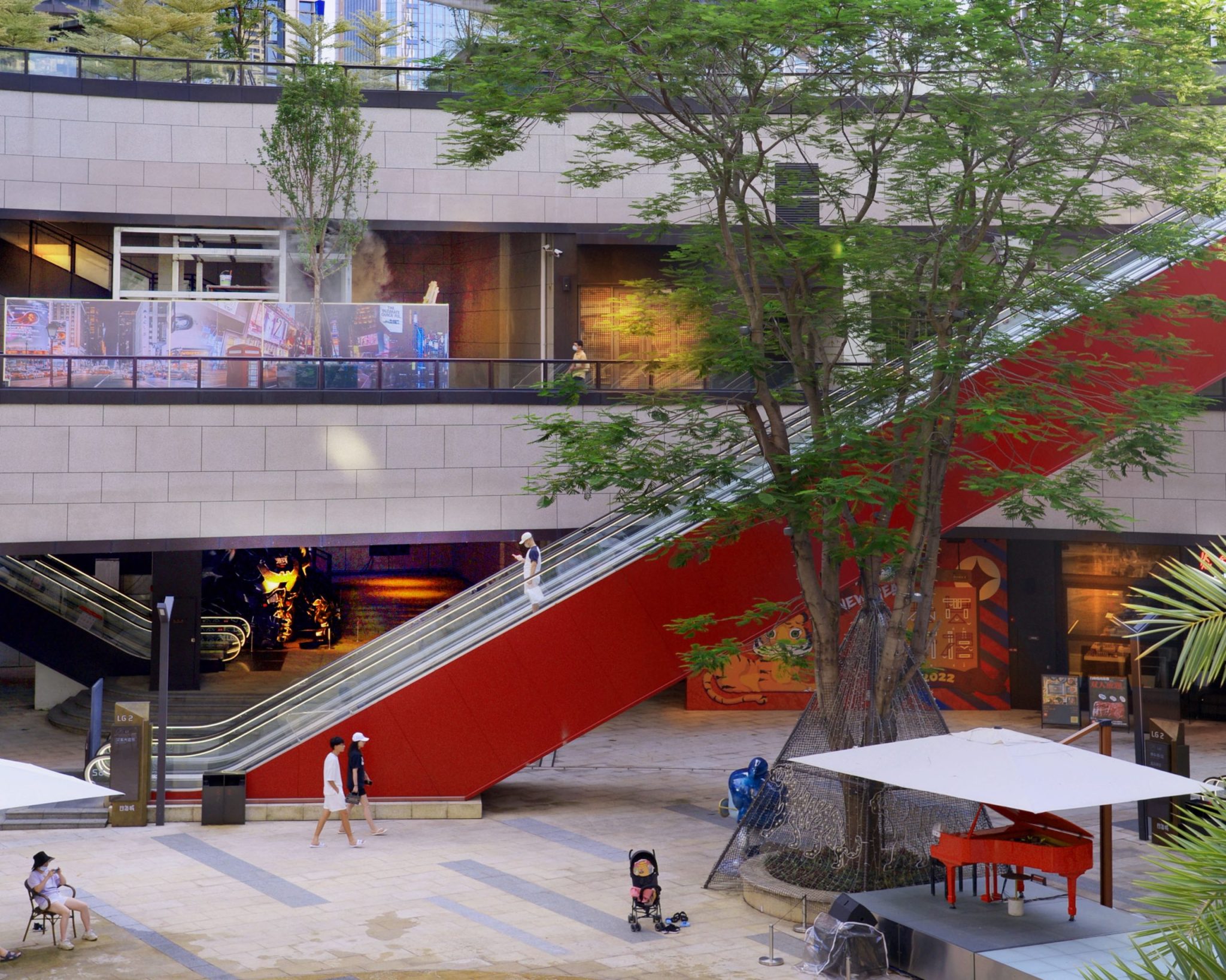 Guangzhou Wanbo Sihai City by Pubang Design – mooool