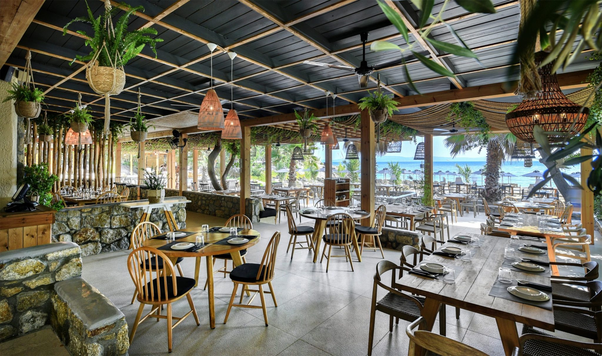 玛娜苏海滩酒吧与餐厅 / TAKA + PARTNERS – mooool木藕设计网