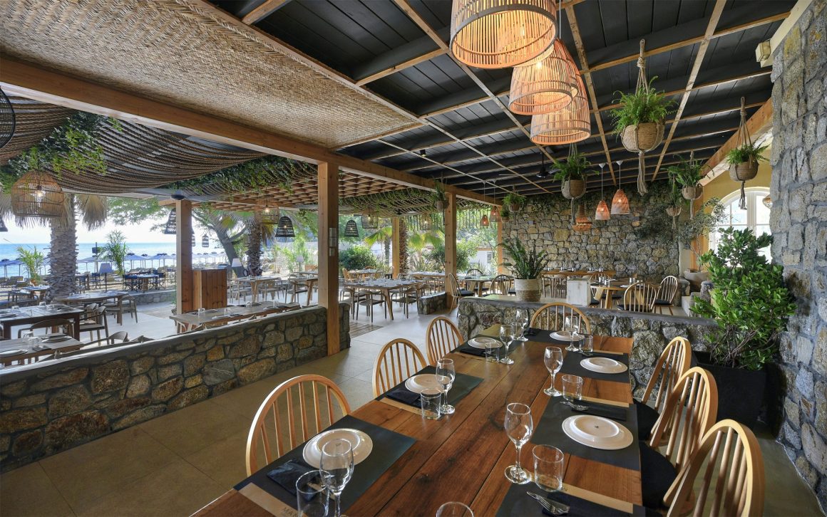 玛娜苏海滩酒吧与餐厅 / TAKA + PARTNERS – mooool木藕设计网