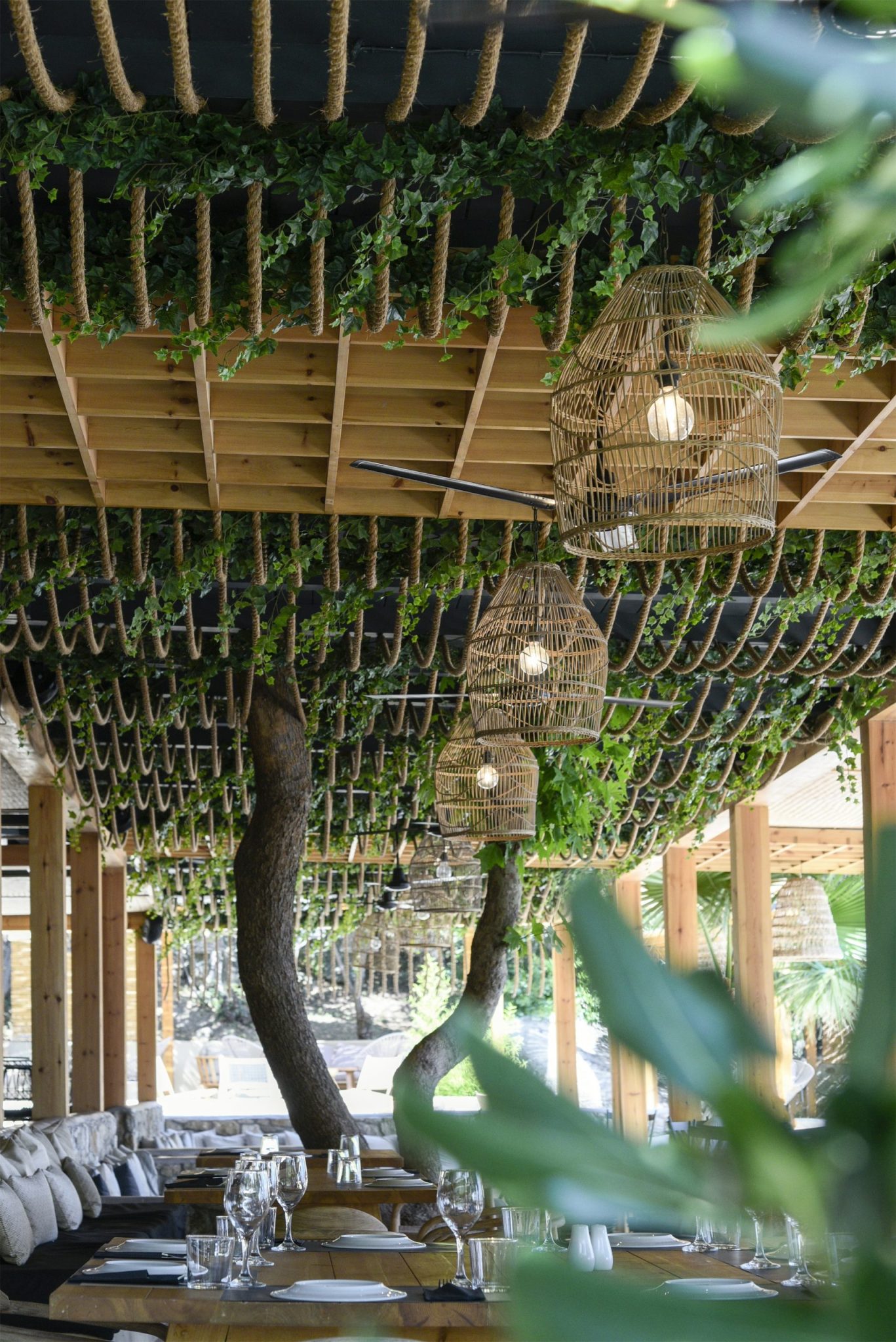 玛娜苏海滩酒吧与餐厅 / TAKA + PARTNERS – mooool木藕设计网