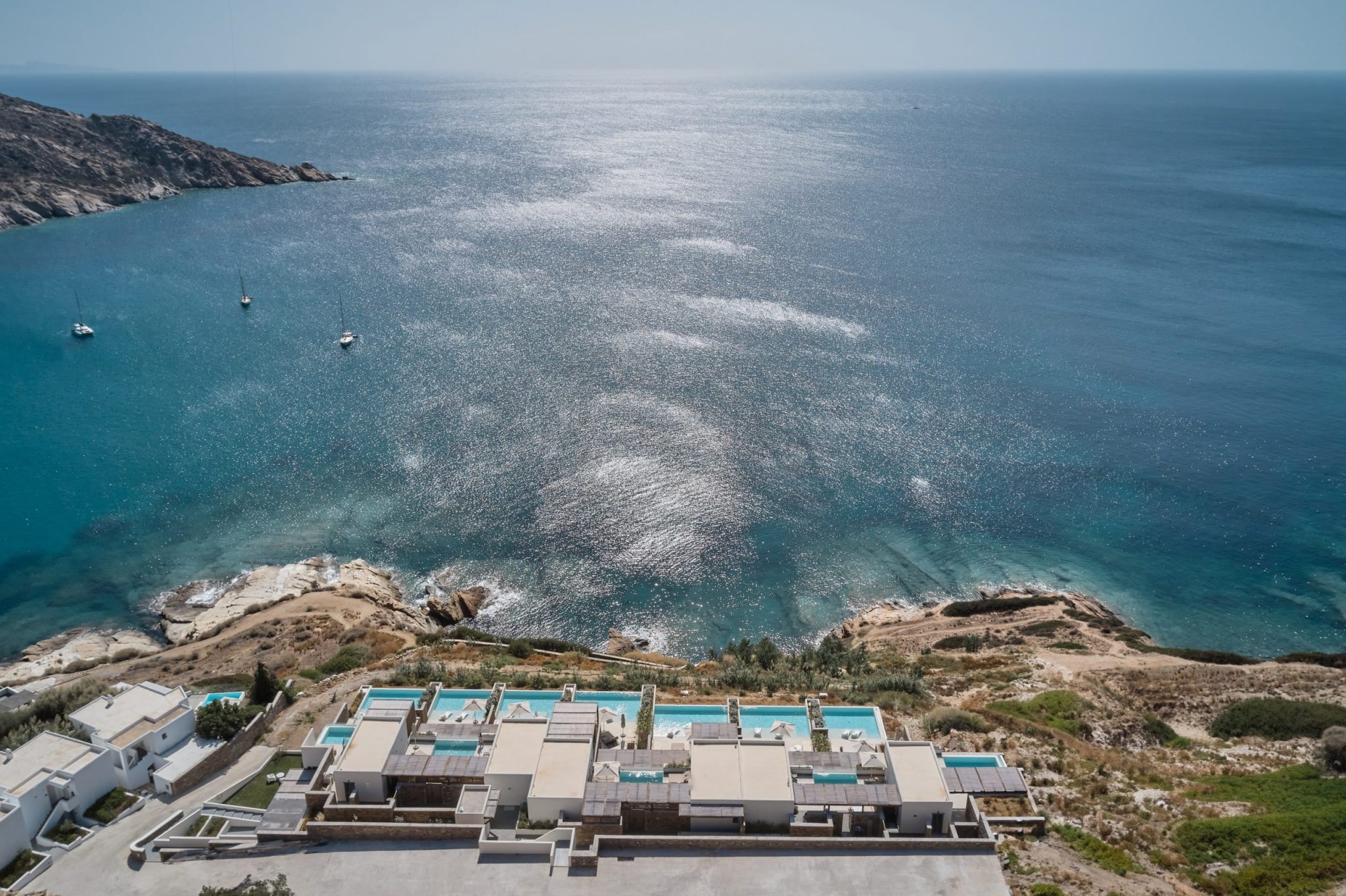 爱琴海 Ios Grand Pool Suites 度假酒店 / TAKA + PARTNERS – mooool木藕设计网