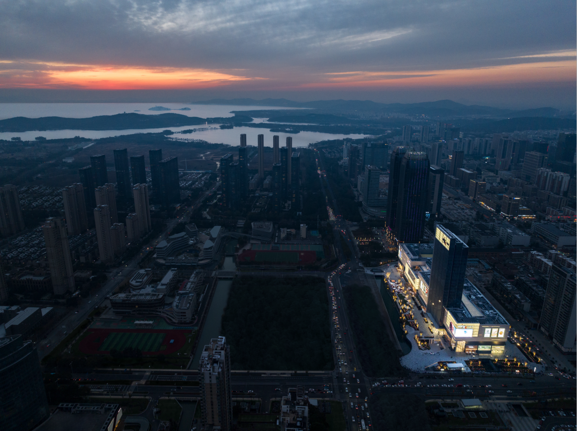 华润无锡滨湖万象汇 / PLAND博度景观设计 – mooool木藕设计网