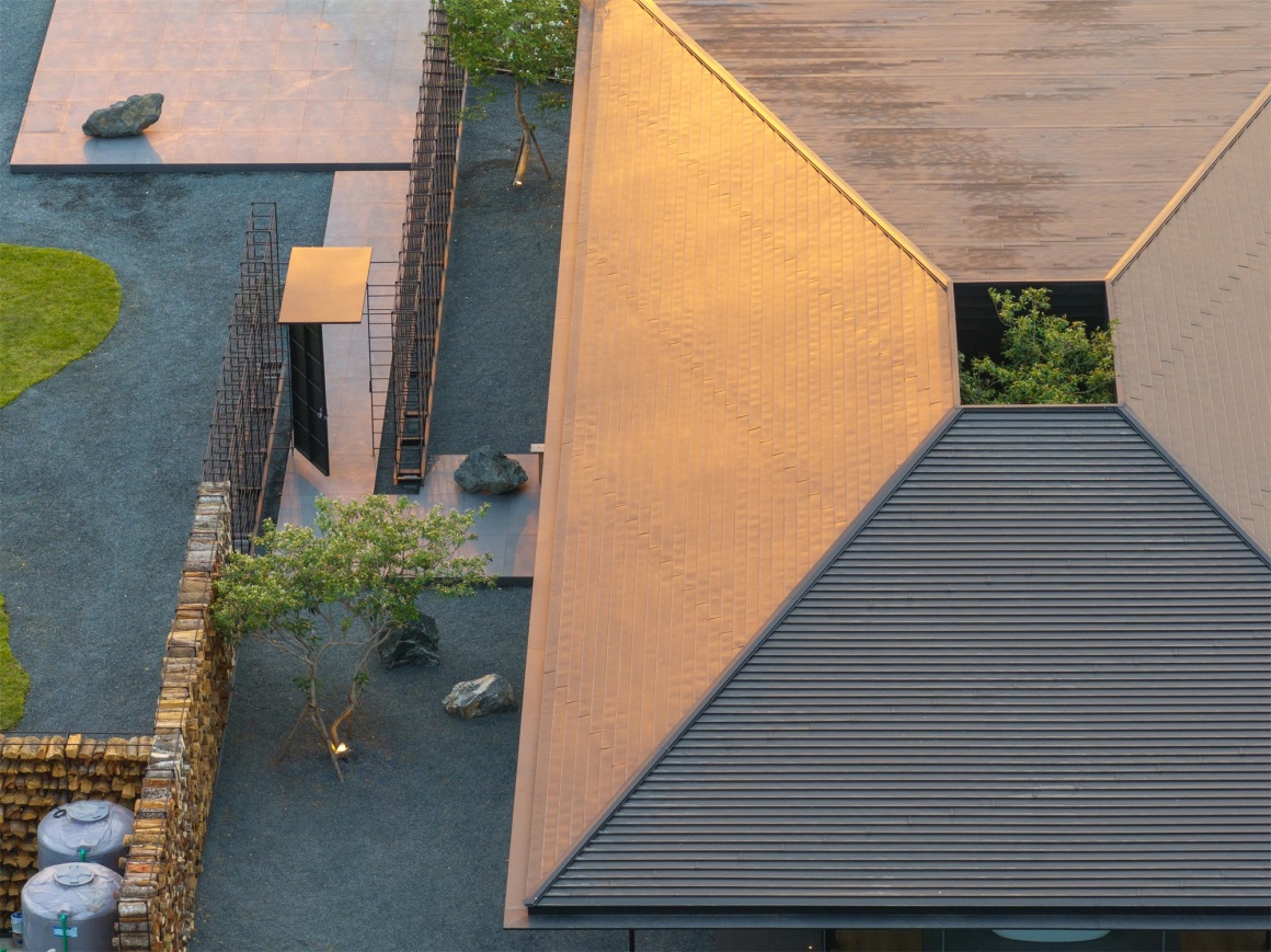 Sheruta 108 by INLY STUDIO – mooool