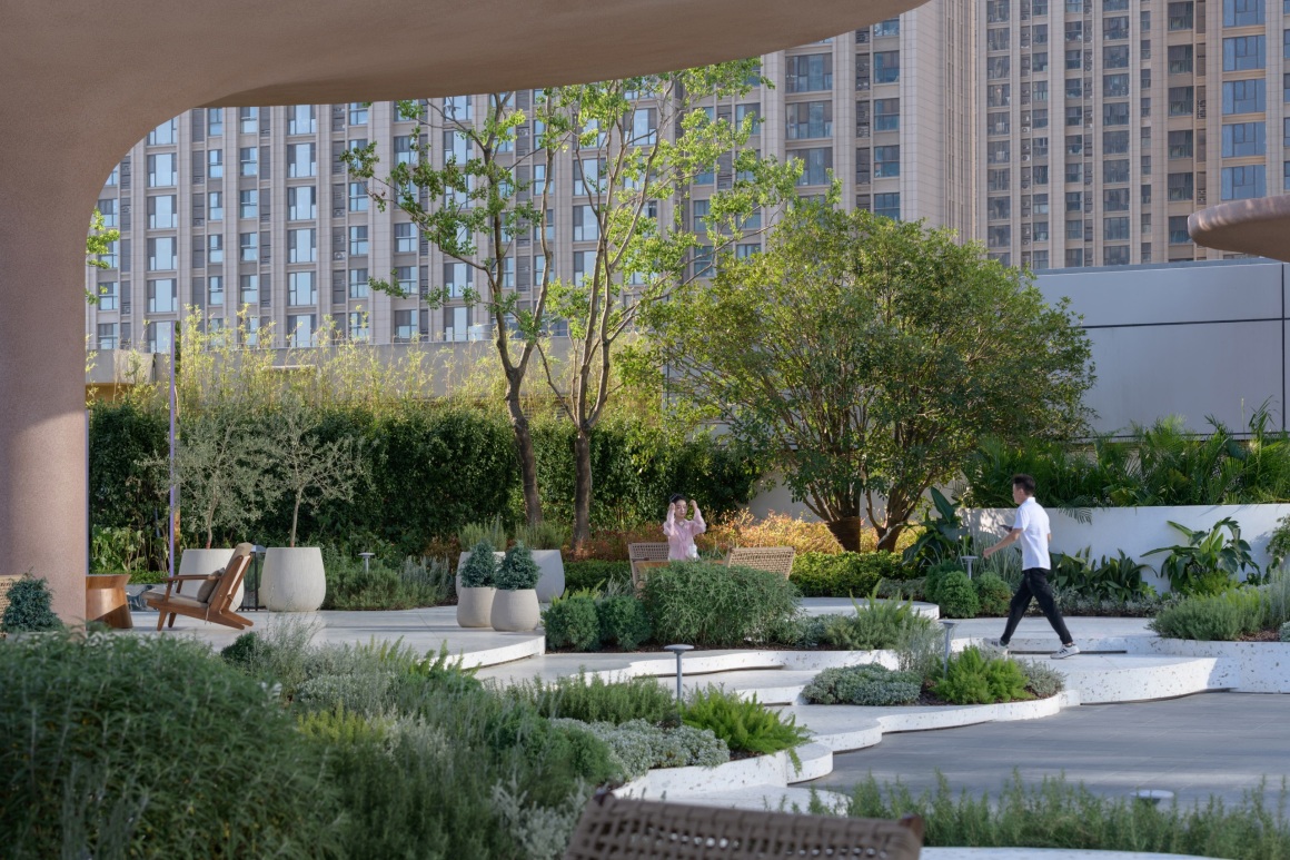 Hefei MixC Rooftop Renovation by FLO Landscape Design – mooool