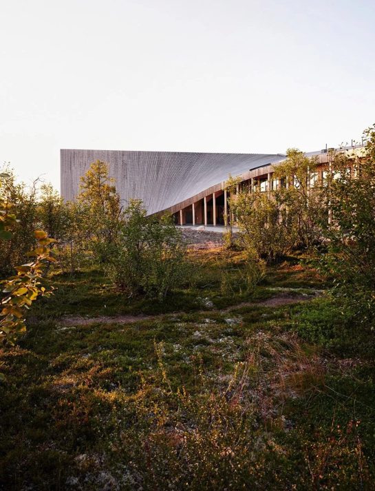 挪威 Čoarvemátta 文化与教育中心 / Snøhetta +70°N architecture + Joar Nango – mooool木藕设计网