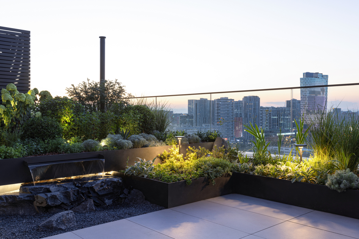 北京CBD屋顶花园设计 / 北京甲南园林设计事务所 – mooool木藕设计网