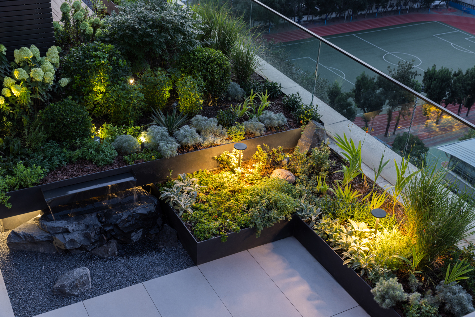 北京CBD屋顶花园设计 / 北京甲南园林设计事务所 – mooool木藕设计网