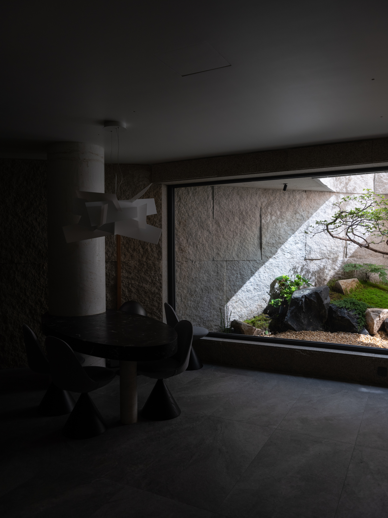 Villa courtyard landscape by J+S Studio + JINGYE Studio – mooool