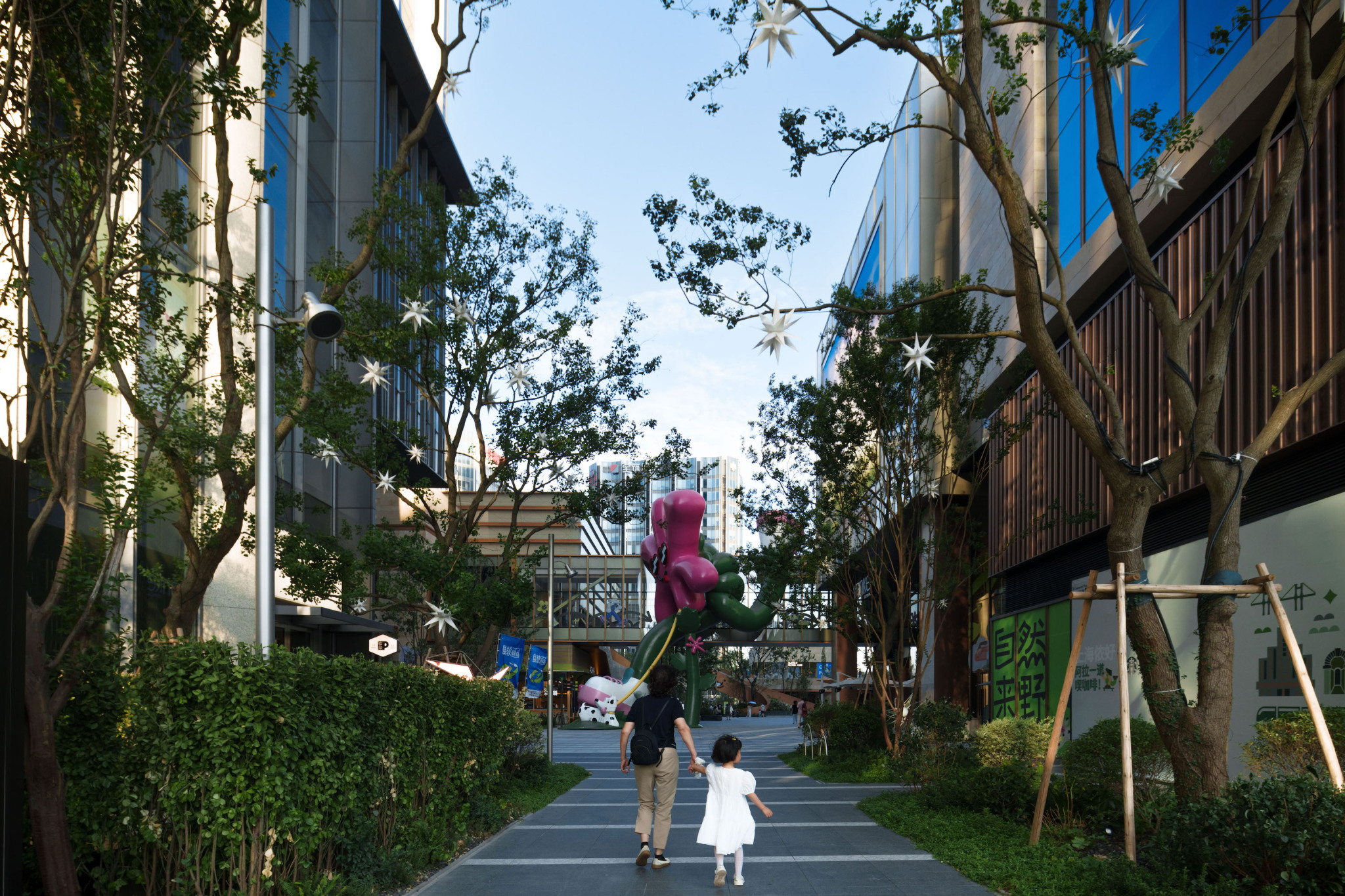 山林中城，上海徐汇万科广场景观实践 / THLA天华景观 – mooool木藕设计网