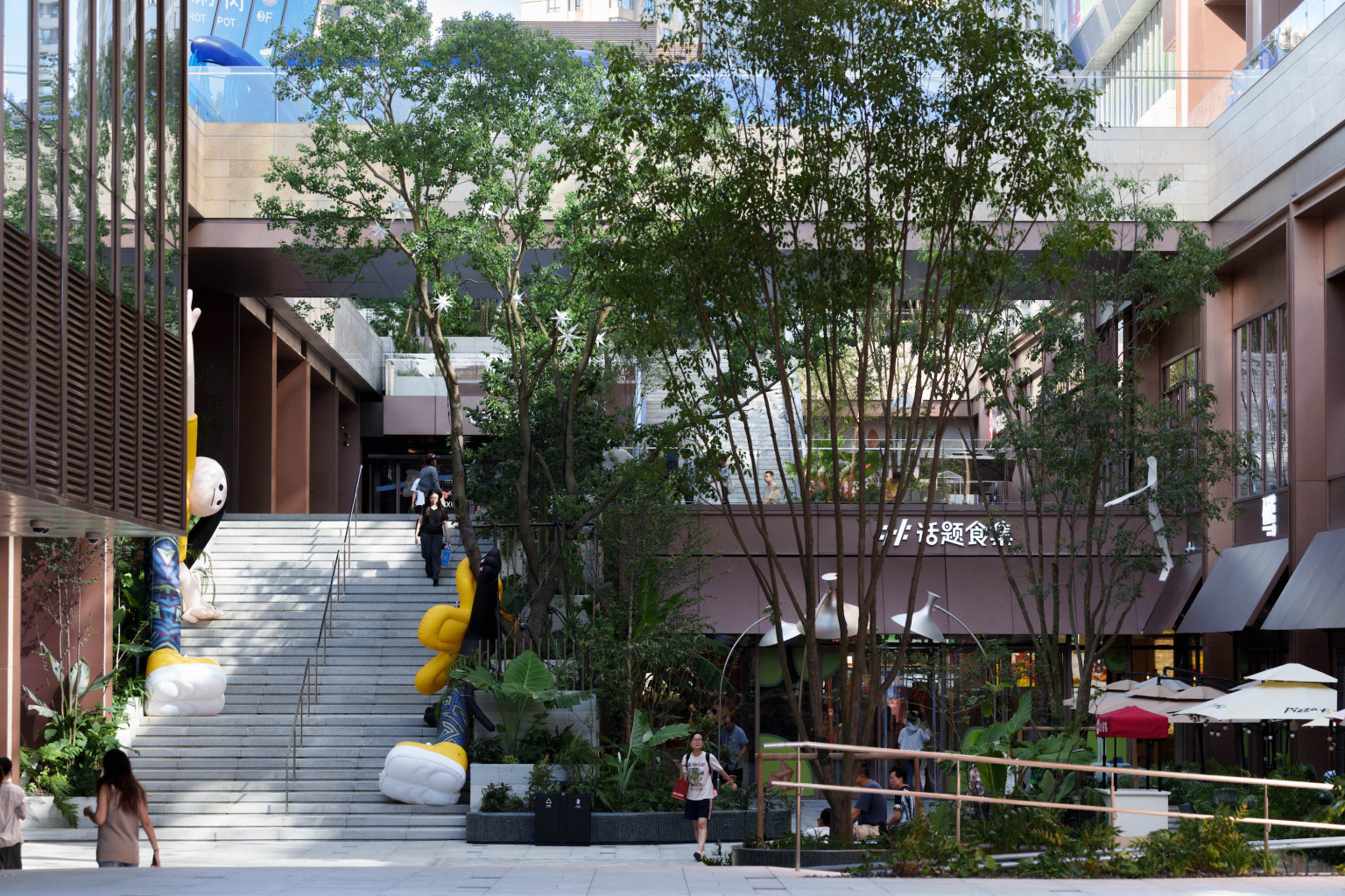 山林中城，上海徐汇万科广场景观实践 / THLA天华景观 – mooool木藕设计网